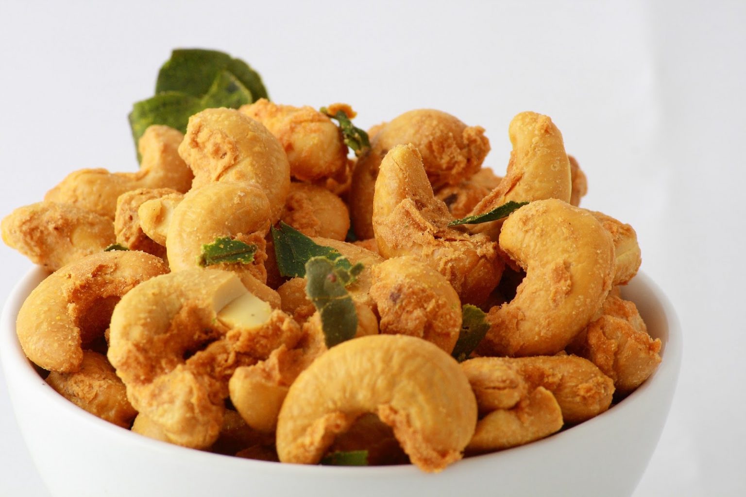 Resep Kacang Mede Goreng Yang Gurih Dan EnaK